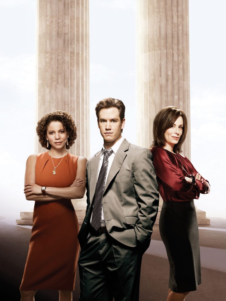 Serie Raising the Bar - TVNotiBlog
