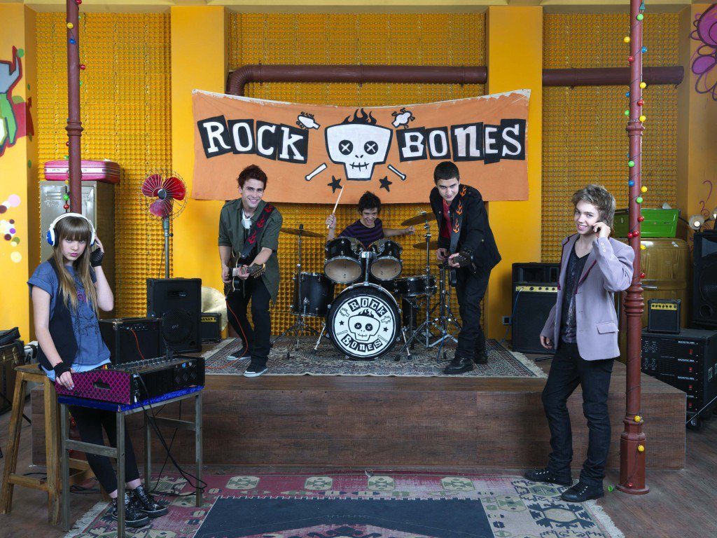 La música de la banda Rock Bones (Peter Punk) - TVNotiBlog