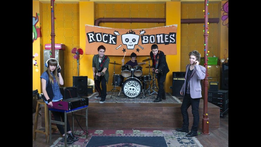 La música de la banda Rock Bones (Peter Punk) - TVNotiBlog