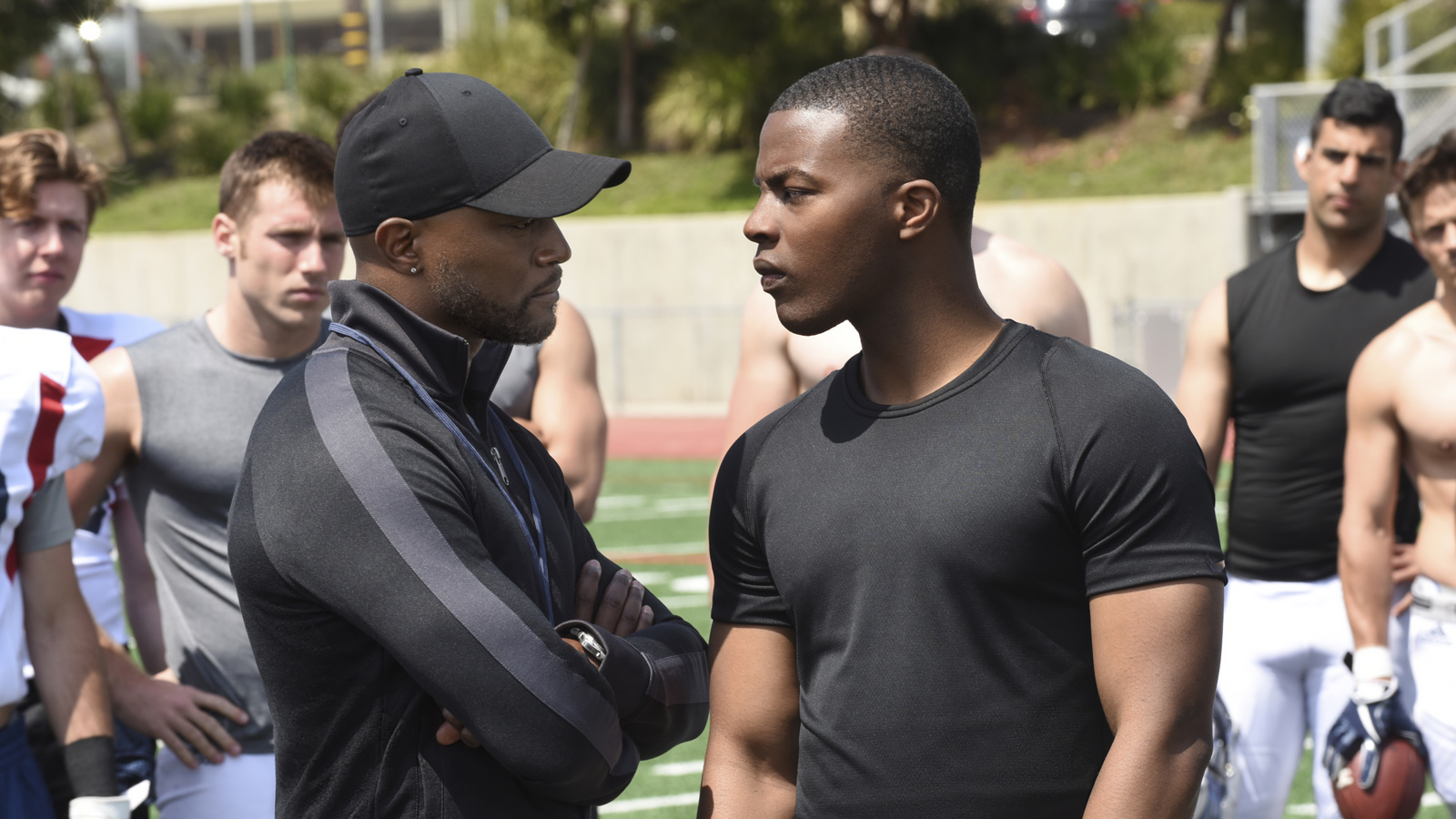 Warner Channel presenta All American - estreno 24 octubre - TVNotiBlog