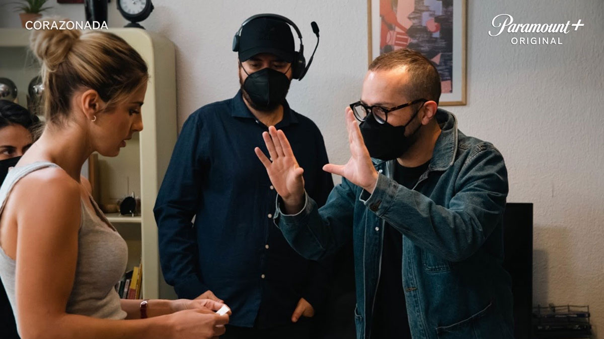 Corazonada, protagonizada por Michelle Renaud y Osvaldo Benavides